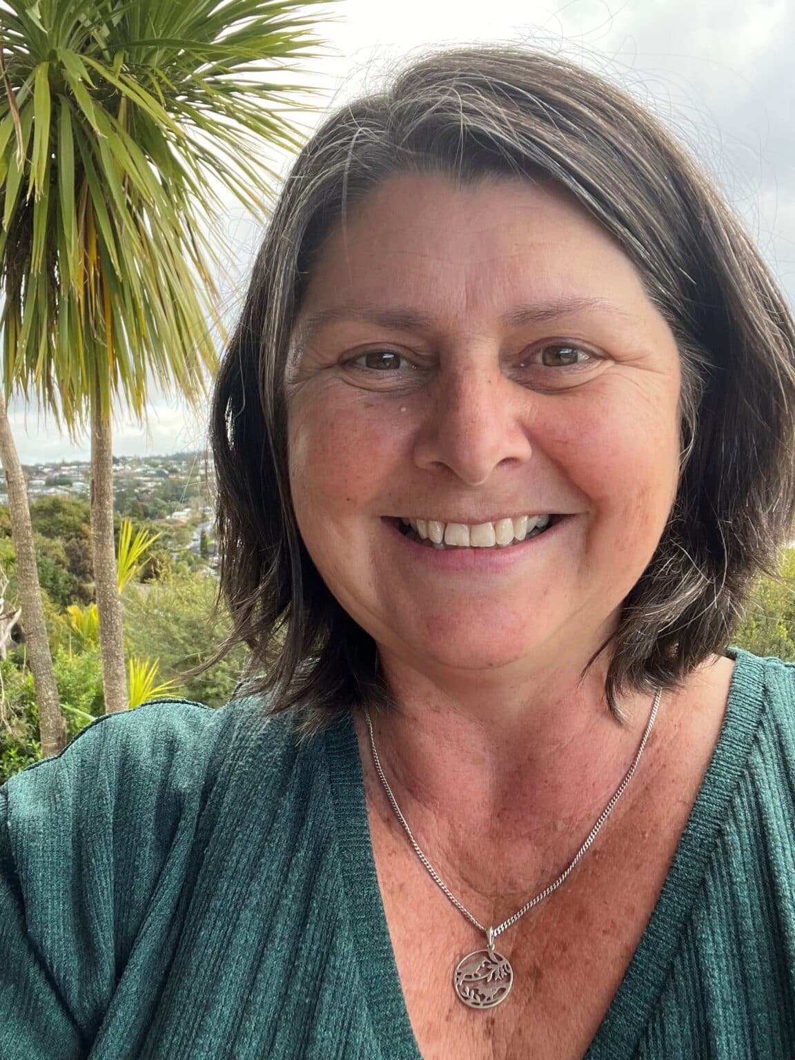 Debbie Thompson - Field-Based-STEM